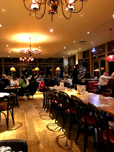 Café Rouge - Center Parcs Woburn Forest in Millbrook, Bedford, - Zaubee