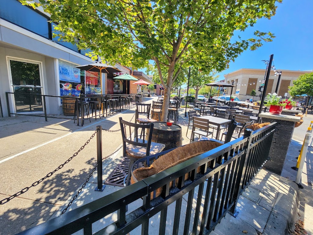 Red Lyon Tavern - Lawrence, KS 66044 - Menu, Reviews, Hours & Contact