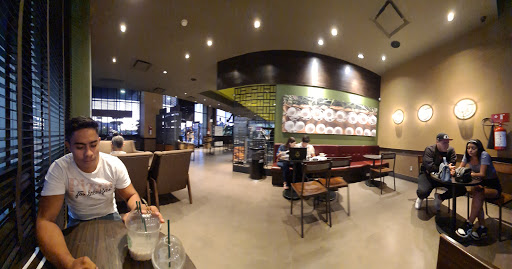 Restaurante Starbucks Real Center en Zapopan