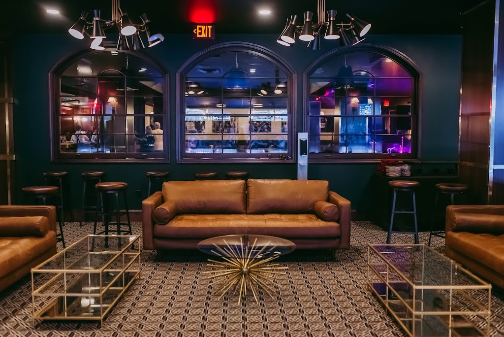 Roaring Social - Alpharetta, GA 30009 - Menu, Reviews, Hours & Contact