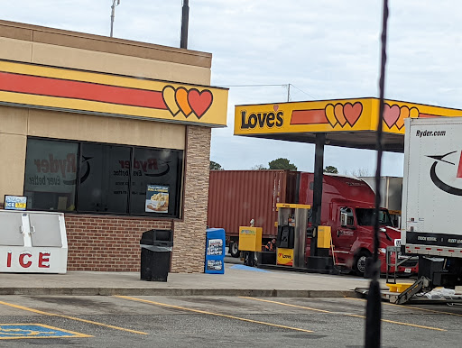 Love's Travel Stop - AZexplained