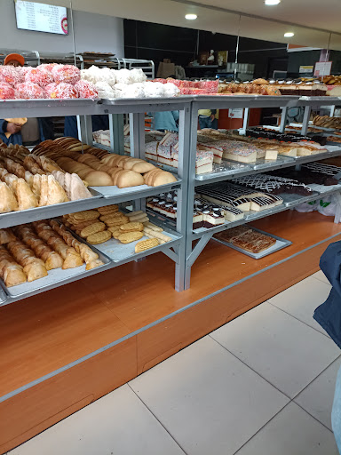 Holy Cross Bakery Panadería Santa Cruz Santa Cruz Bakery en Tijuana ...