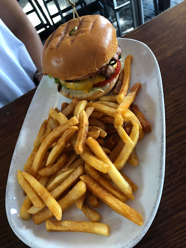 Pontoon Bar in Sydney, NSW - Zaubee