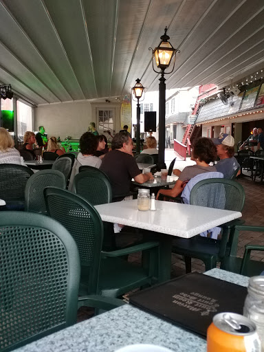 Restaurant «Marion Court Room», reviews and photos, 7 E Marion St ...