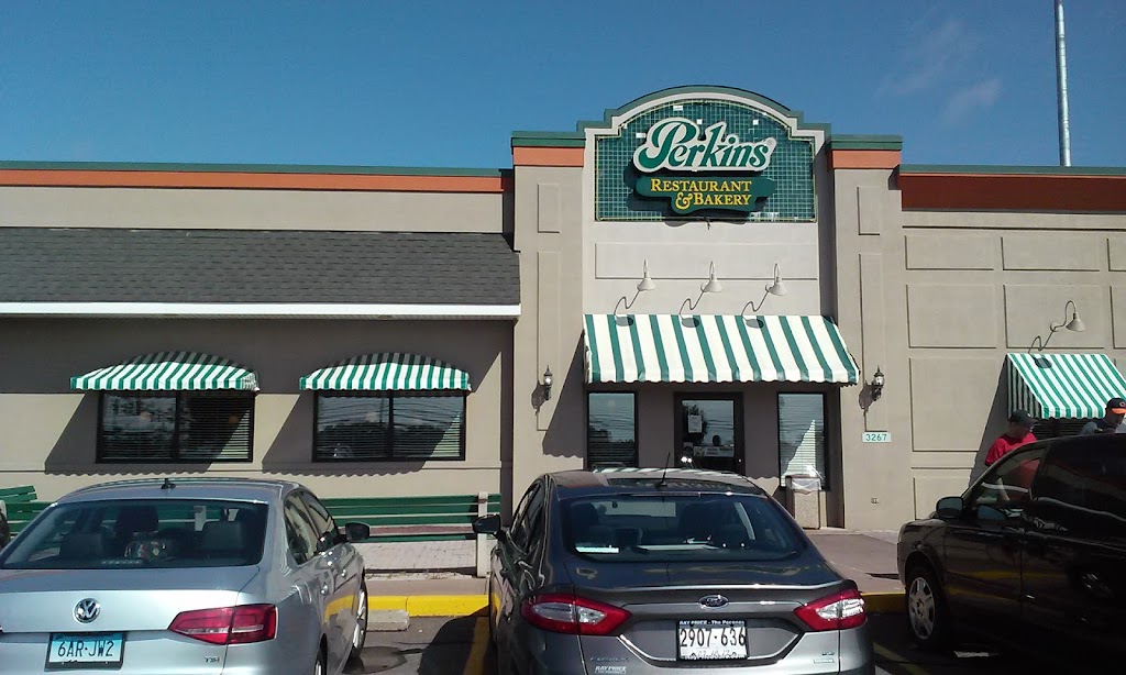Perkins Restaurant & Bakery - Harmony, PA 18344 - Menu, Hours, Reviews ...