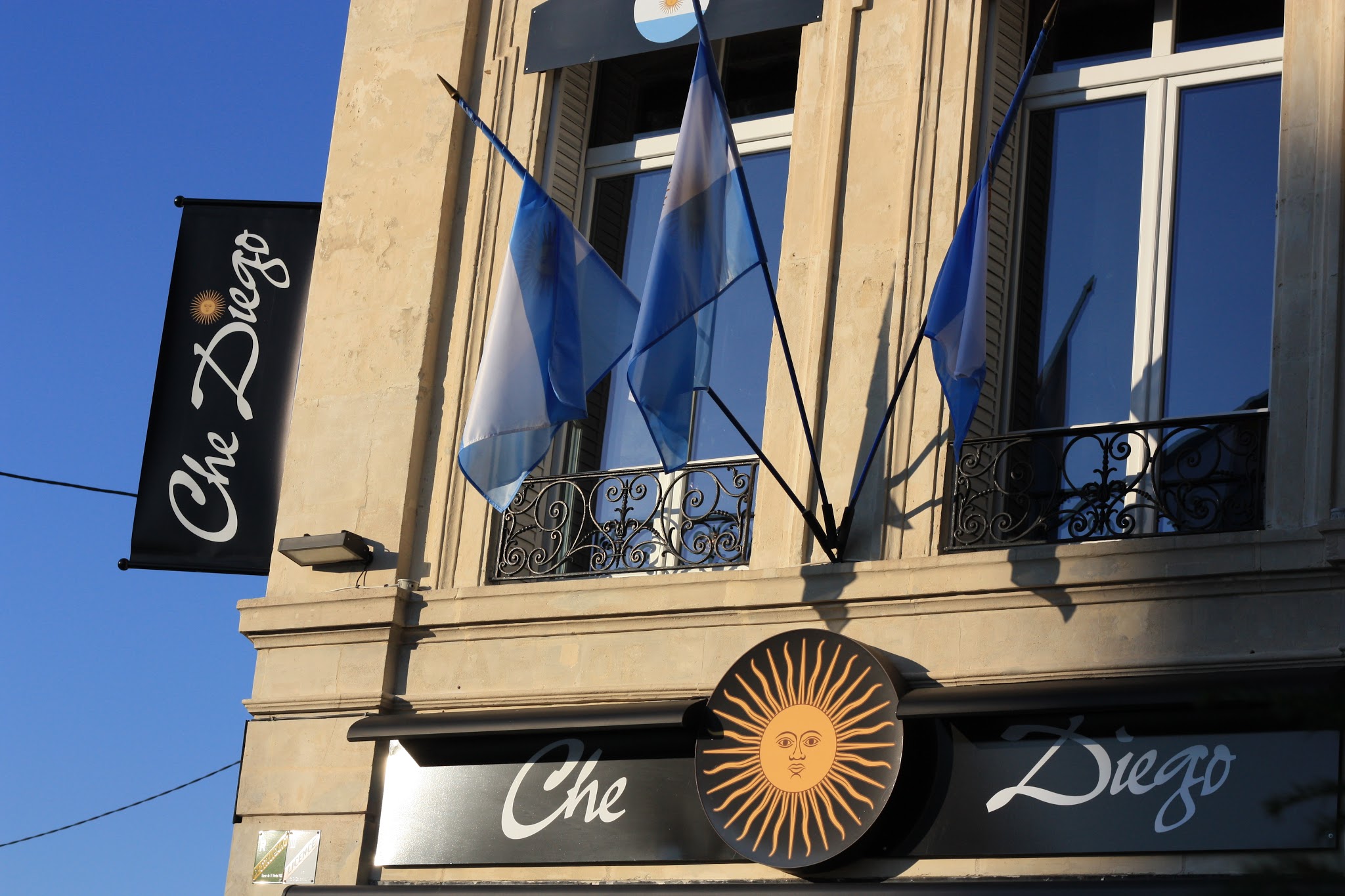 PLACE DES OLIVIERS REIMS À REIMS, Restaurant (Numéro, adresse, horaires ...