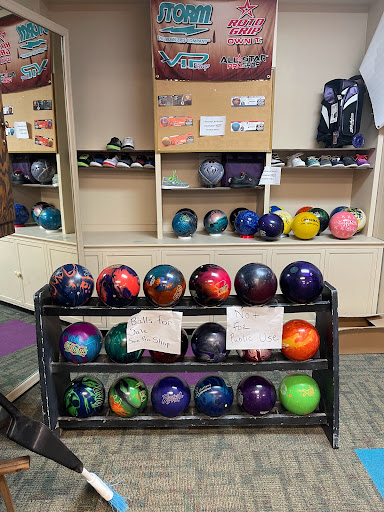 Bowling Alley «Northside Lanes», reviews and photos, 6 Richards Ave ...