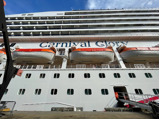 Erato Street Cruise Terminal in Warehouse District, New Orleans ...