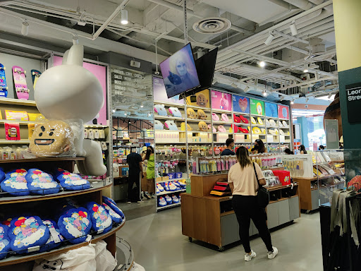 Line Friends New York Times Square Store - AZexplained