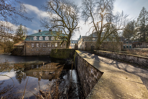 Wasserschloss Haus Rhade - Locations from All Over the World