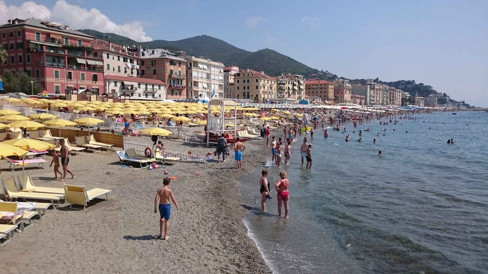 Spiaggia Varazze 🏖️ Varazze, Savona, Italija - podrobne funkcije ...