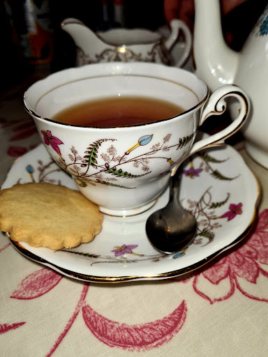 The Tea Cup Cafe - Locations from All Over the World