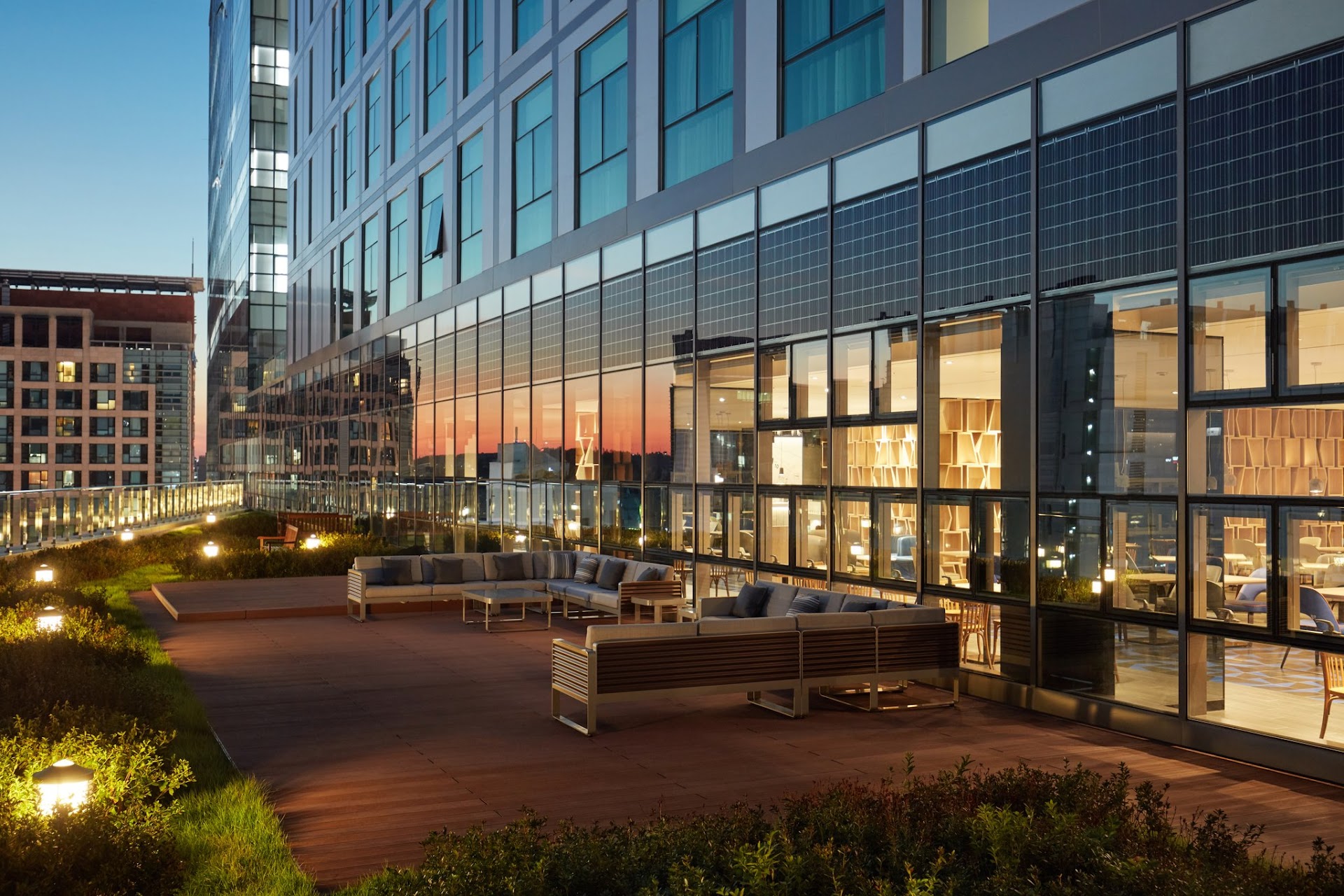 Holiday Inn Express Seoul Hongdae, an IHG Hotel - reviews,open hours ...