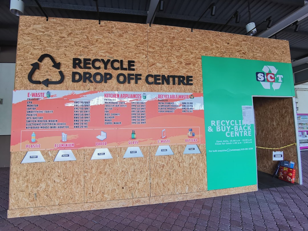 AEON Mall Bukit Raja Recycle Drop Off Center di bandar Klang