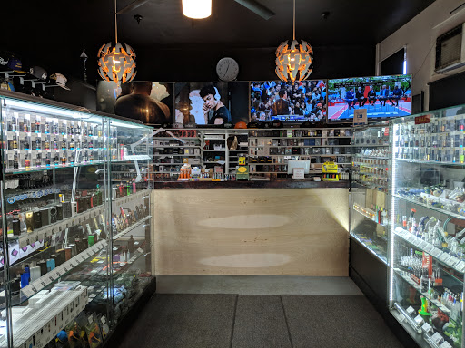 Vapor Room in Lewiston, Maine - Zaubee