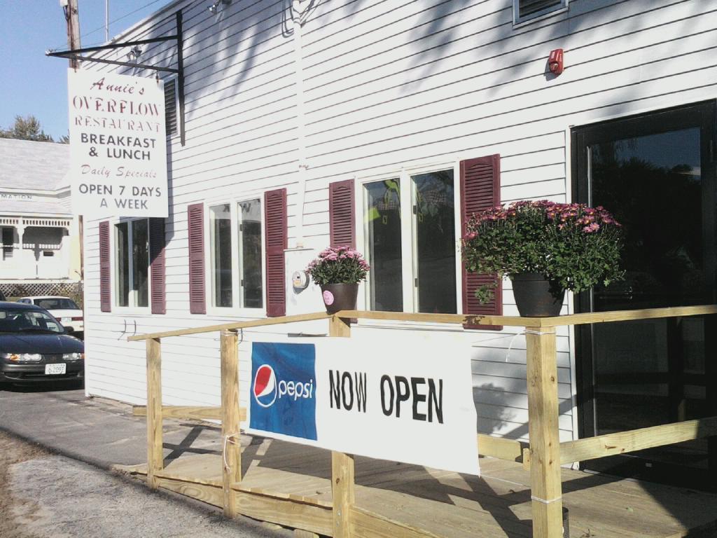 Annie's Overflow Restaurant - Waterville, ME 03245 - Menu, Hours ...