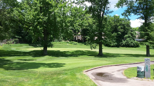 Golf Course «Silver Lake Golf Course», reviews and photos, 915 Victory ...