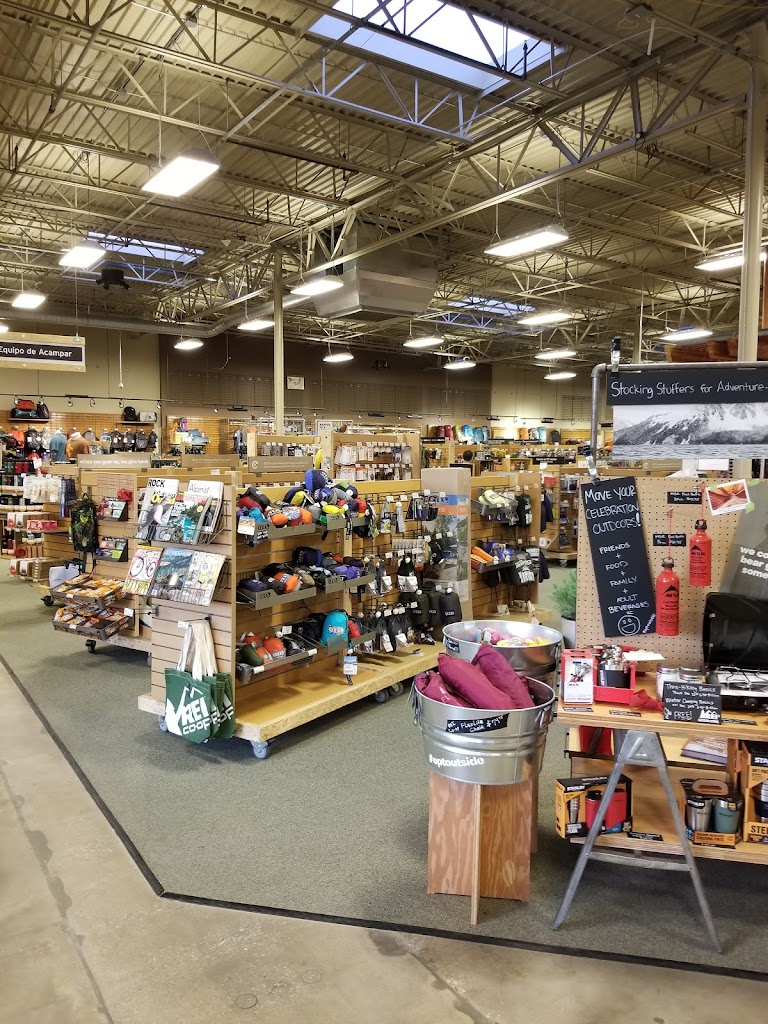REI - Plano, TX 75093 - Location, Reviews, Hours and Information.