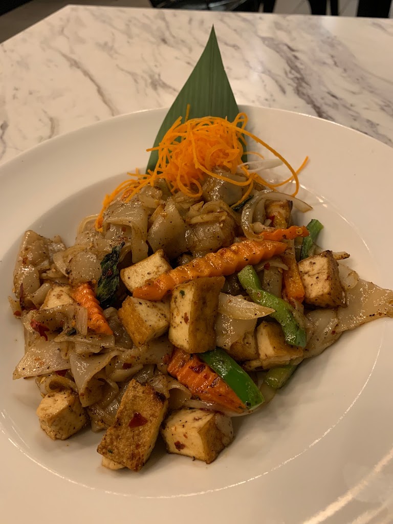 Eto'o Modern Asian Cuisine - Hyde Park, NY 60615 - Menu, Hours, Reviews ...