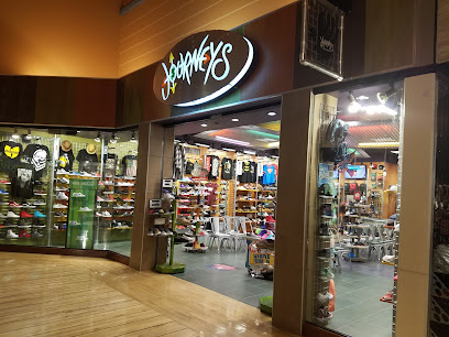 Journeys - Shoe store - Lakewood, Colorado - Zaubee