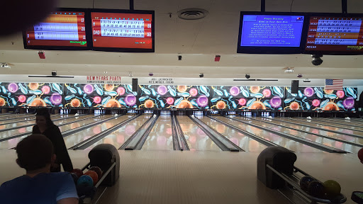 Bowling Alley «Howell Lanes», reviews and photos, 1002 U.S. 9, Howell ...