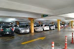 Menara Utama PPUM di bandar Petaling Jaya