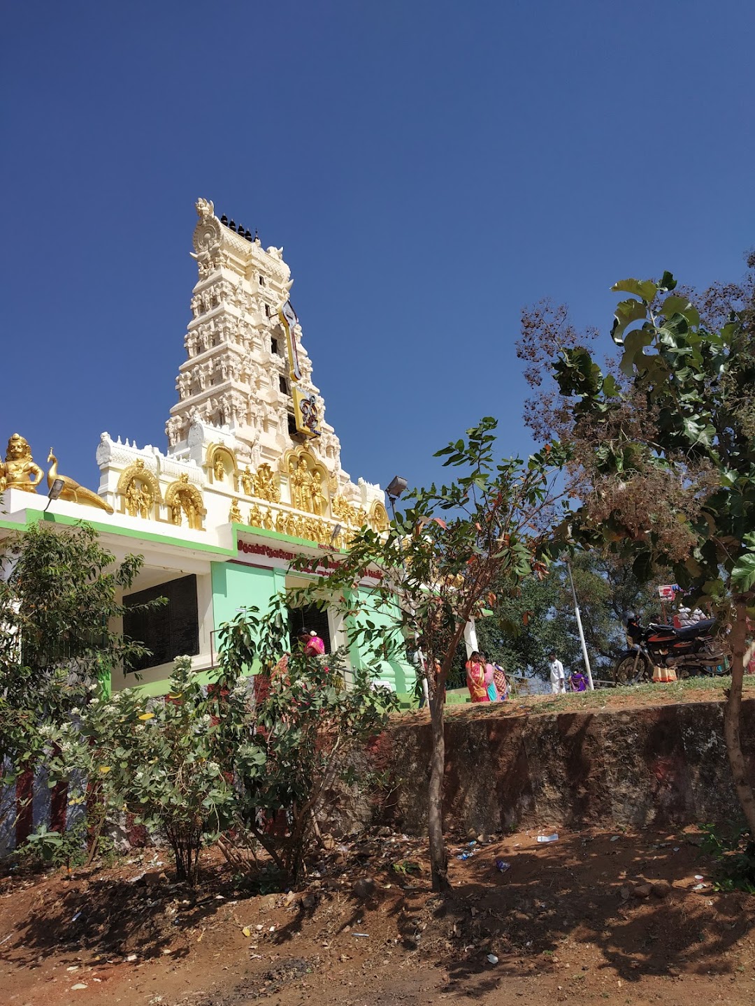 Vennimalai Murugan Temple in the city Pavoorchatram