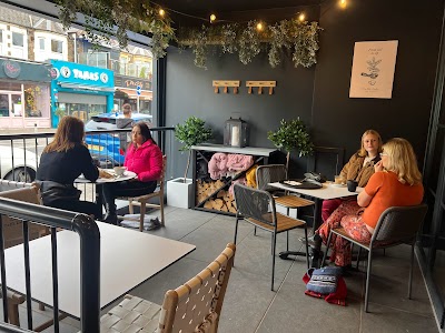 Coffi Lab Wellfield Road - Cafe Restaurant Bar