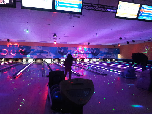 Bowling Alley «Spare Time Groton», reviews and photos, 27 Kings Hwy ...