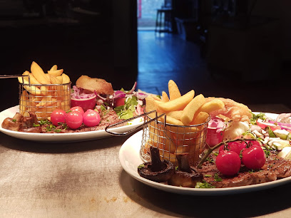 Amroth Arms - Pub - Saundersfoot, - Zaubee