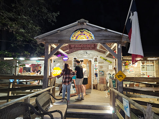 Treehouse Cafe | Quirky American Restaurant in Magnolia, Texas