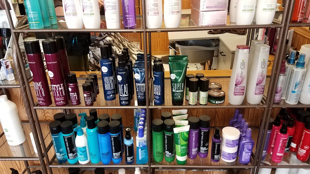 Color Me Red Salon - Cumberland, WI 54829 - Services and Reviews