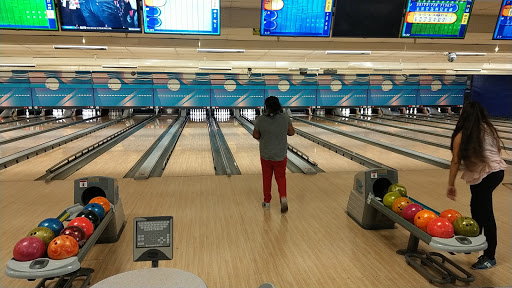 Bowling Alley «Matador Bowl», reviews and photos, 9118 Balboa Blvd ...