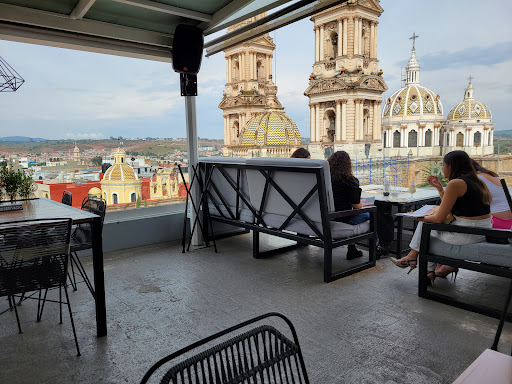 Restaurante Lola Roof Top en Tepatitlán de Morelos