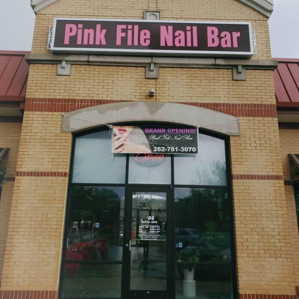 LyLy Nails & SPA Sendik's Towne Center - Brookfield, WI 53045 ...