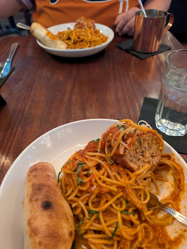 Lark Bar & Restaurant Chicago | Lakeview | North Halsted