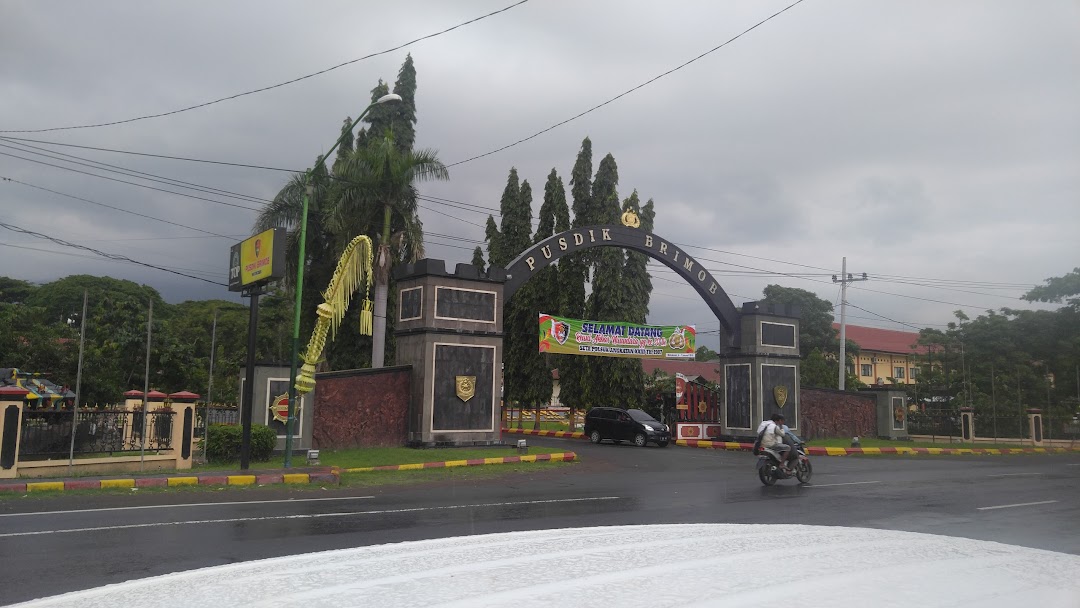 Pusdik Brimob Watukosek di kota Pasuruan