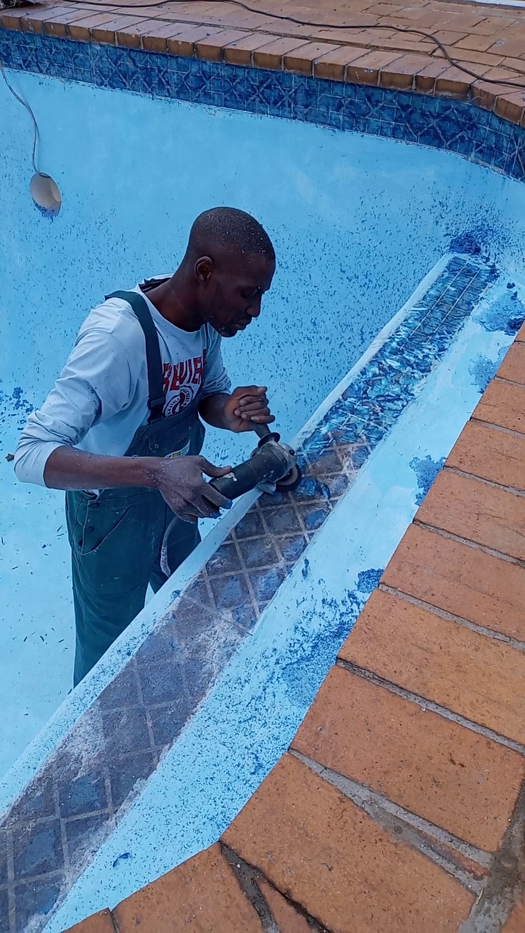 Cozzie construction and services in the city Johannesburg