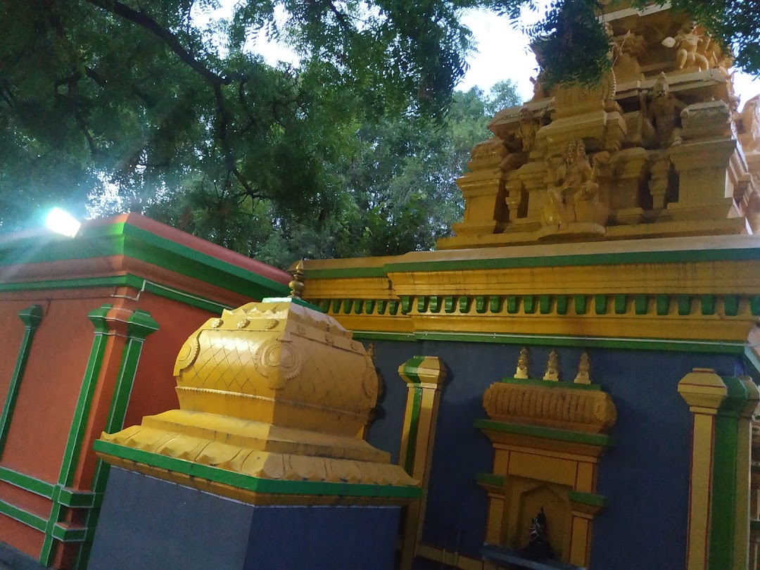 Murugar Kovil Sivasubramaniya swamy temple in the city Dharmapuri