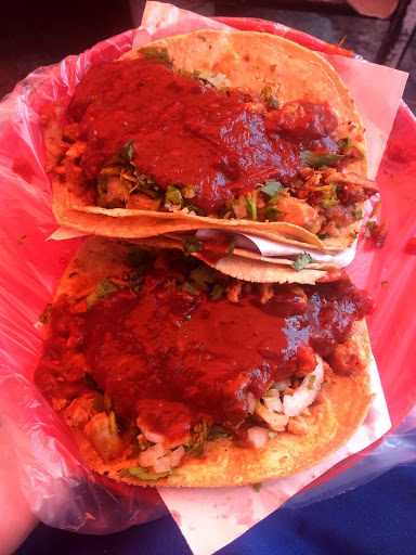 Restaurante Tacos El Pollito Pio en Tultitlán