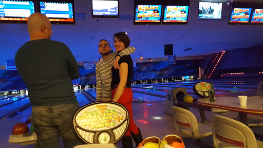 Bowling Alley «Playdrome Rose Bowl», reviews and photos, 801 N 15th St ...