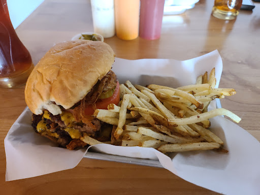 Restaurante Burger Crib Casa Blanca en Tijuana