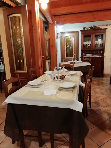 Ristorante Trattoria Dario e Giuseppina in Rocca di cave con cucina ...