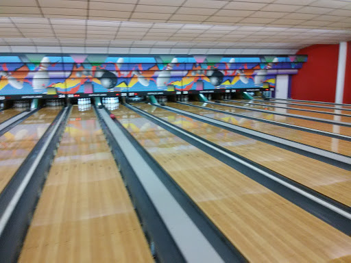 Bowling Alley «Buffaloe Lanes South Family Bowling Center», reviews and ...