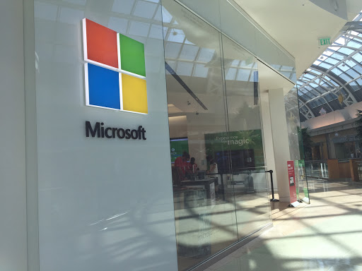Computer Store «Microsoft Store - Mall at Millenia», reviews and photos ...