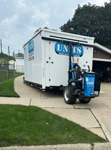 UNITS Moving and Portable Storage of Detroit, MI