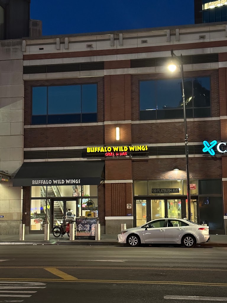 Buffalo Wild Wings - Brooklyn, NY 11217 - Menu, Reviews, Hours & Contact