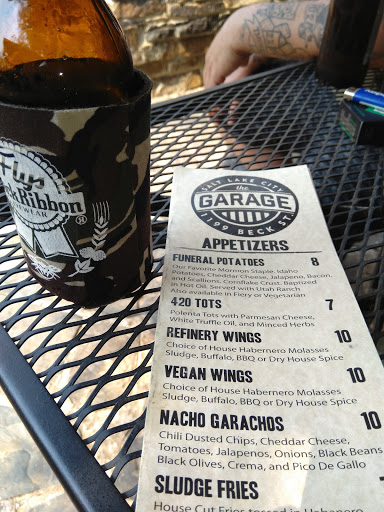 Bar & Grill «Garage on Beck», reviews and photos, 1199 Beck St, Salt ...