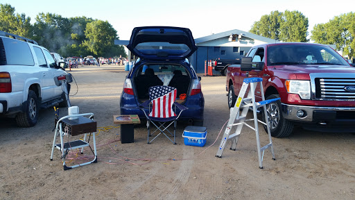 Drive-in Movie Theater «Vali-Hi Drive-In», reviews and photos, 11260 ...