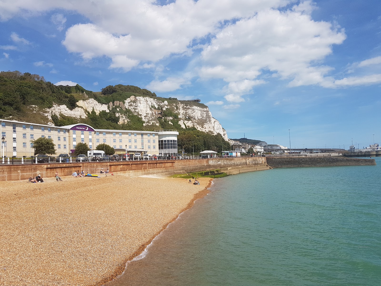 Dover beach (Dover, Kent) on the map with photos and reviews🏖️ ...